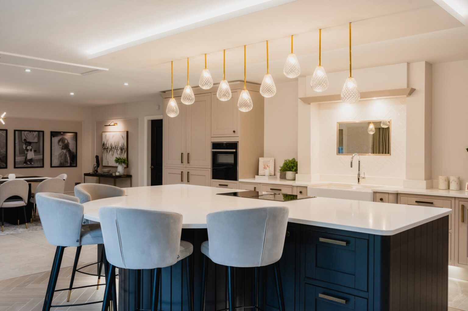 Case Study With An Interior Designer : Bespoke Kitchen Lighting ...